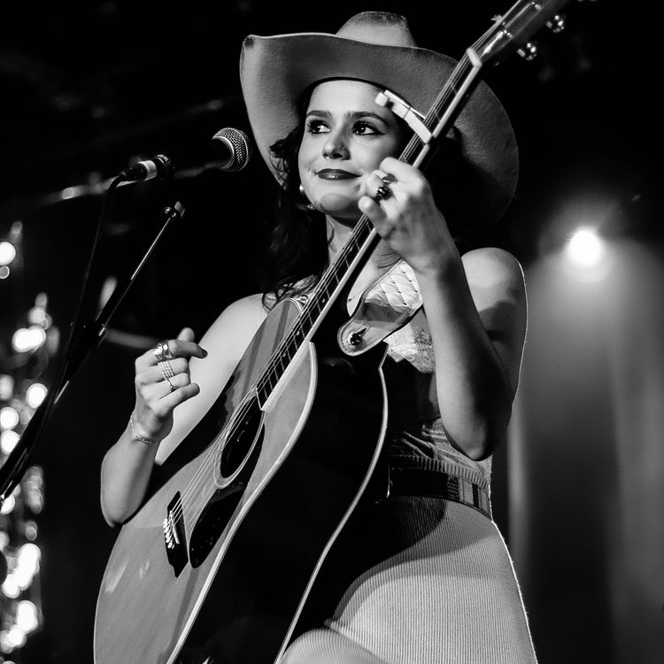 BROADWAY WORLD – MAGGIE ANTONE CONFIRMS ‘LONESTARS & LOVERS’ CO-HEADLI ...